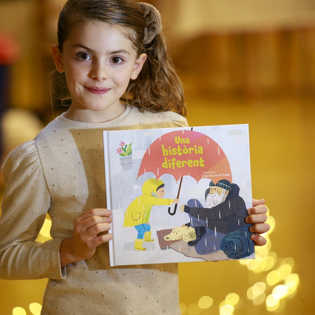 Libro Infantil ‘una Historia Diferente Arrels Fundació